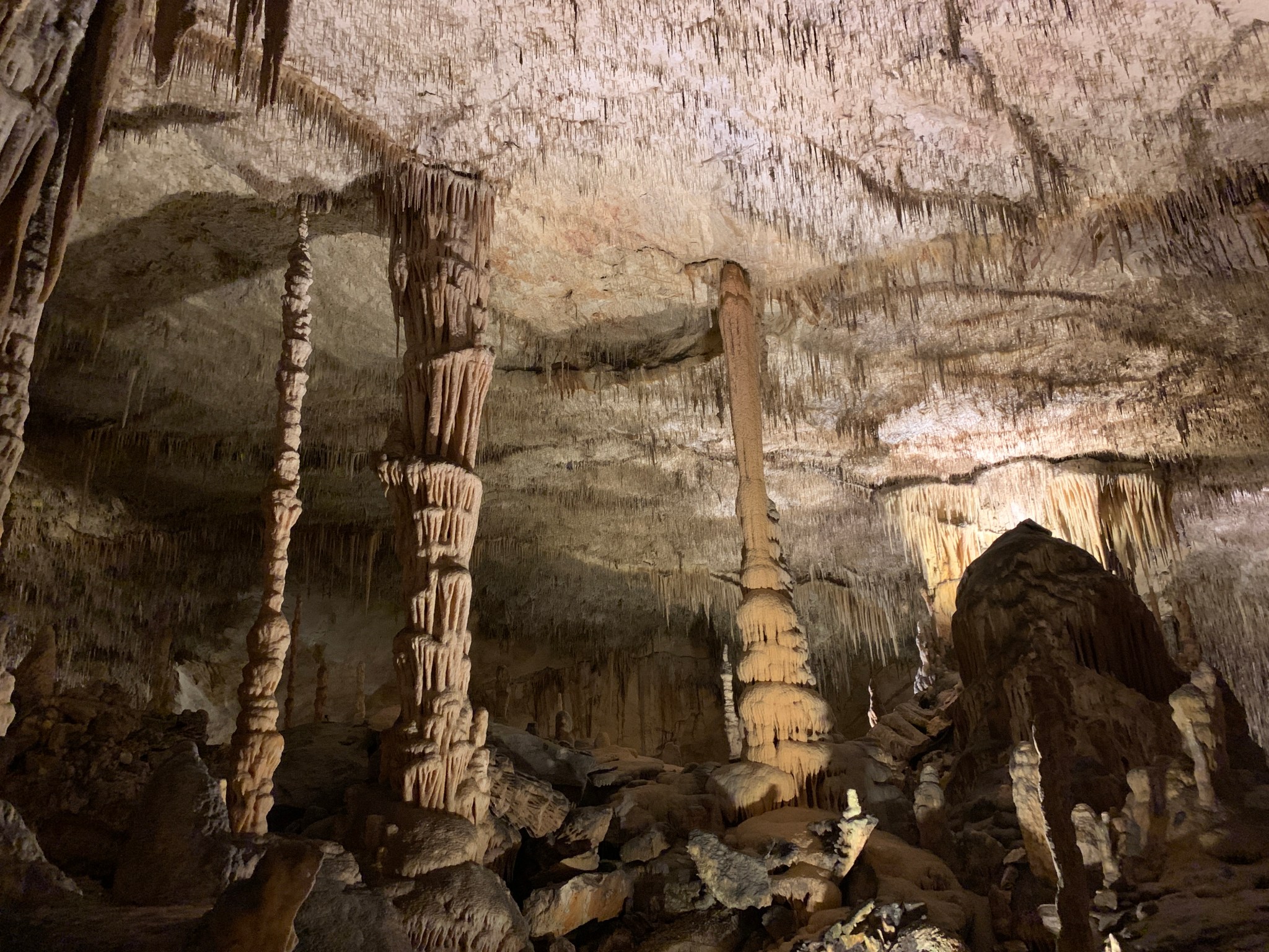 Visiting Mallorca’s Drach Caves | The Independent Tourist